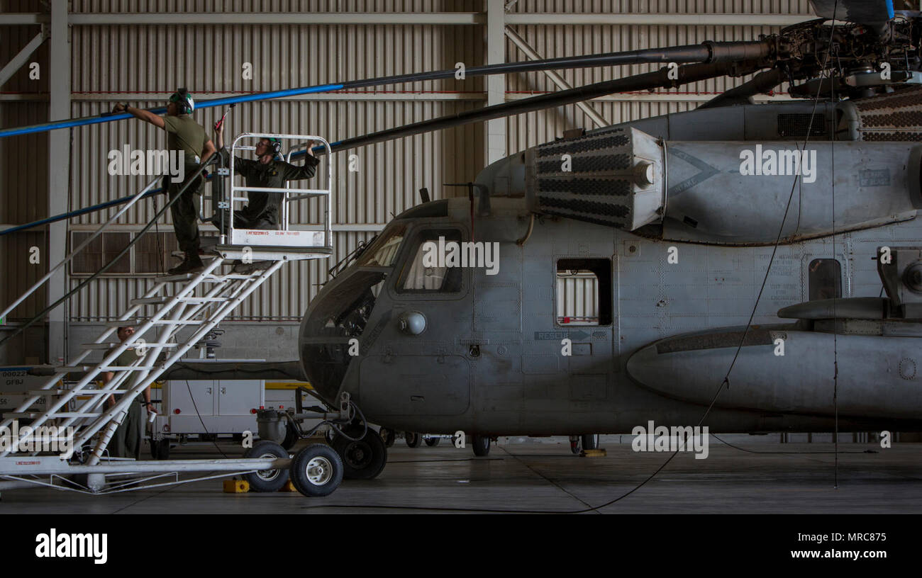 Marine heavy helicopter squadron hmh 466 hi-res stock photography and images - Alamy