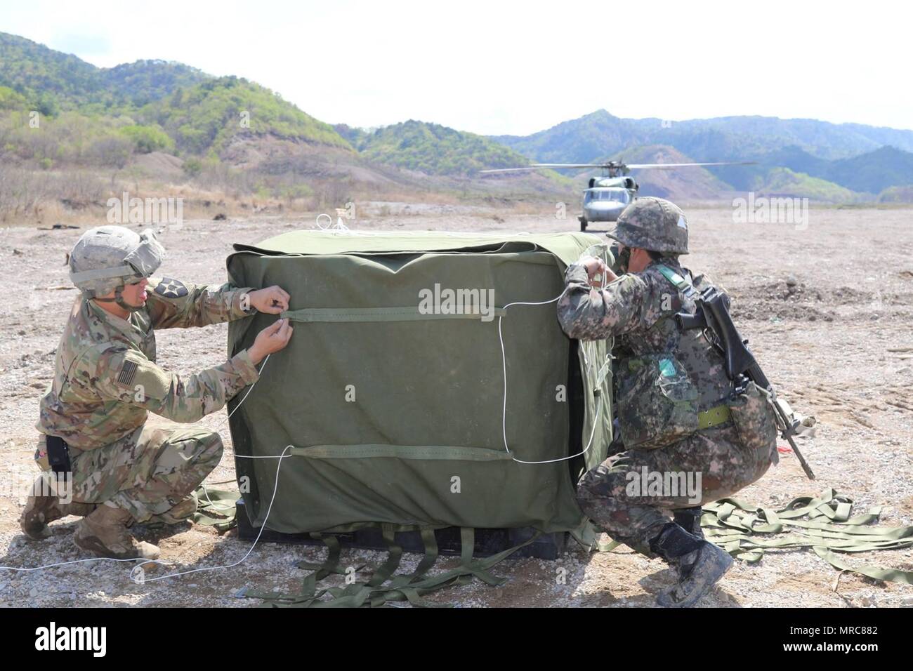 Soldiers from 2nd Logistics Support Command and 2nd Sustainment Brigade ...
