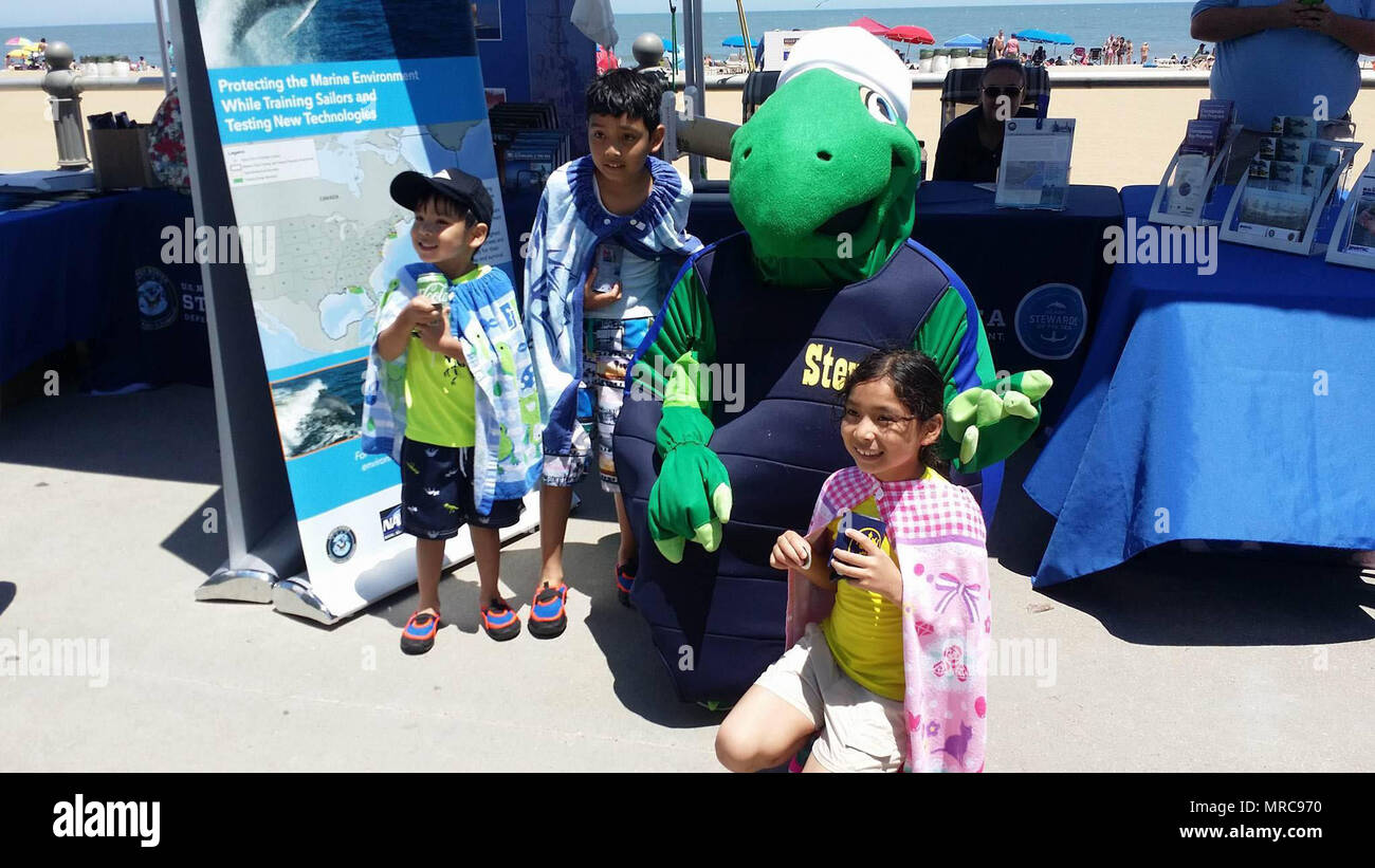 170604-N-EQ906-001 VIRGINIA BEACH, Va. (June 4, 2017) Stewie, the U.S ...