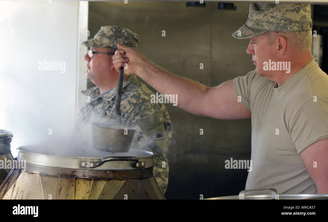 141 brigade support battalion hi-res stock photography and images - Alamy