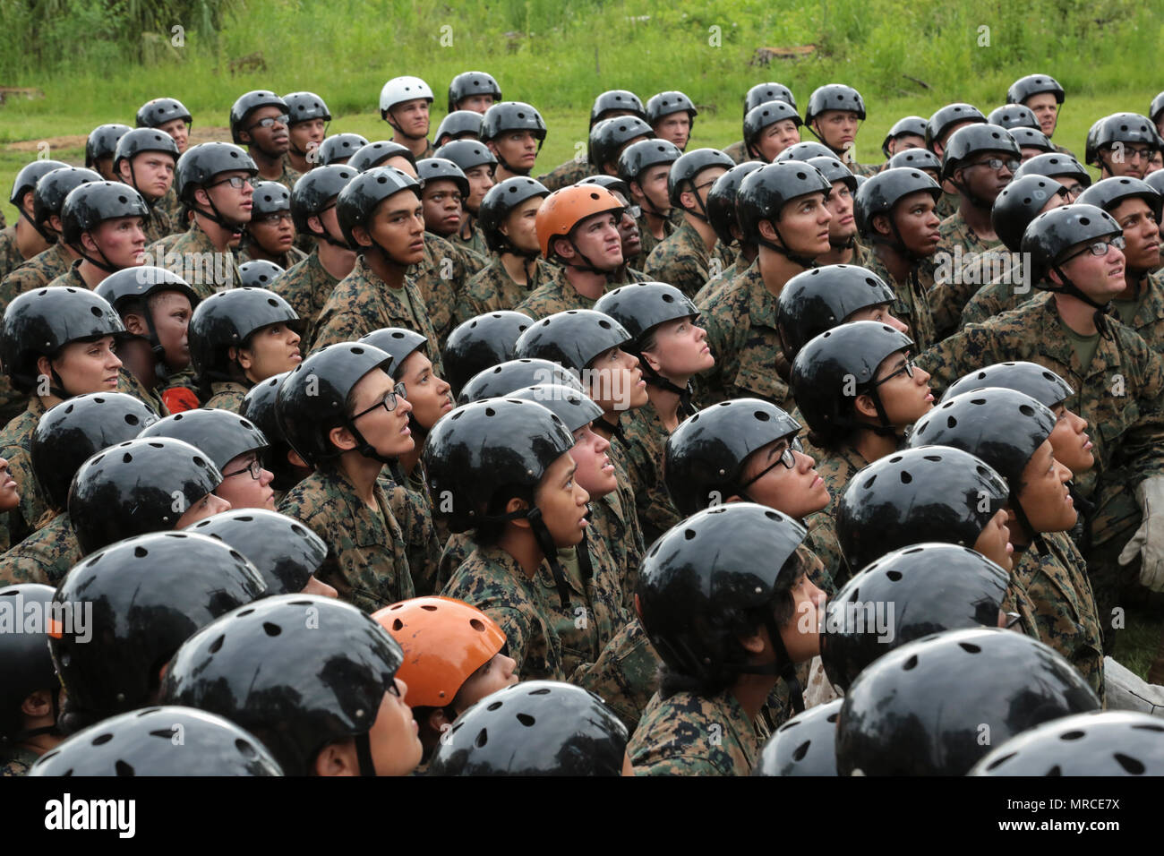 U.S. Marine Corps recruits with Oscar Company, 4th Battalion and Mike ...