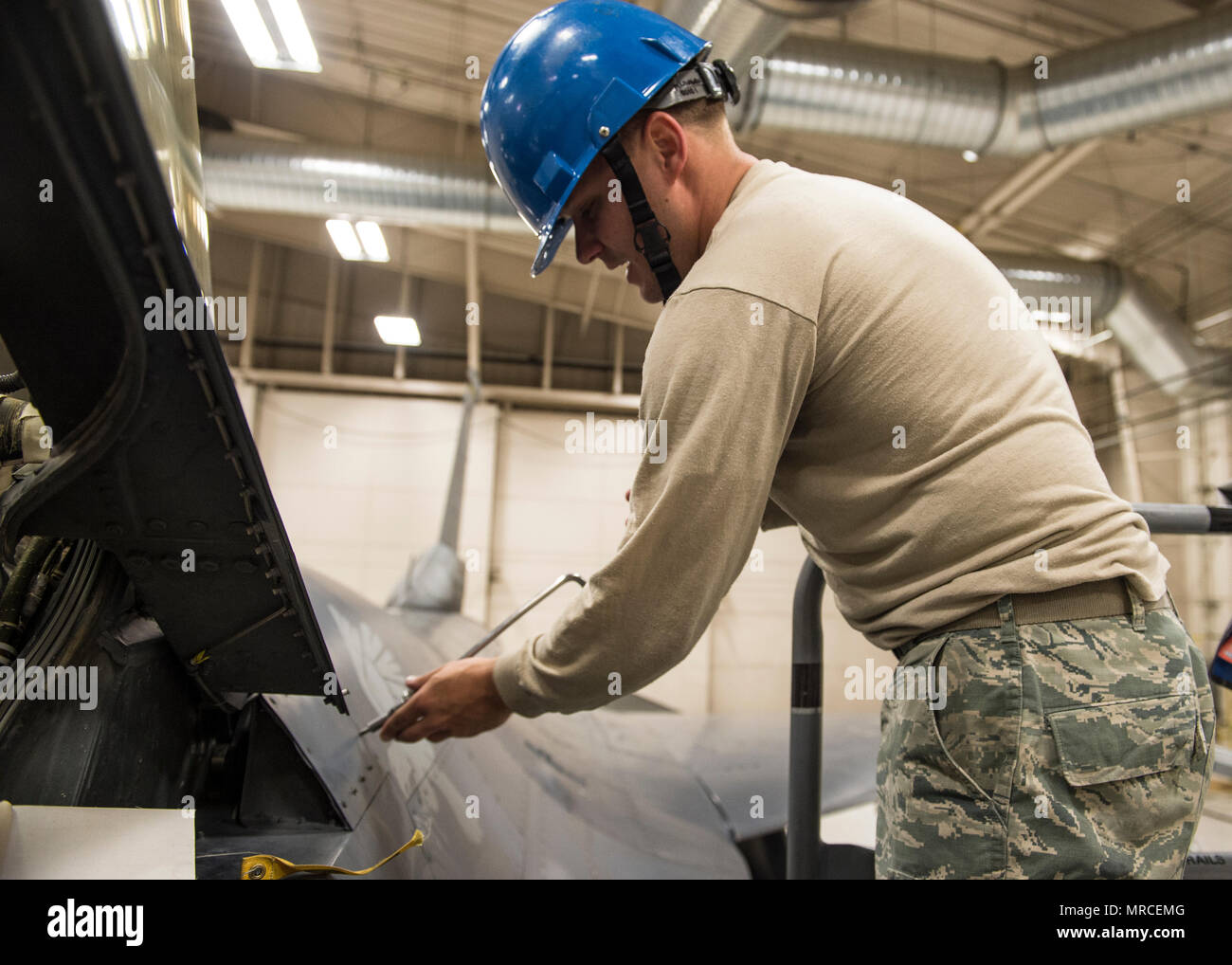 Emergency egress system hi-res stock photography and images - Alamy
