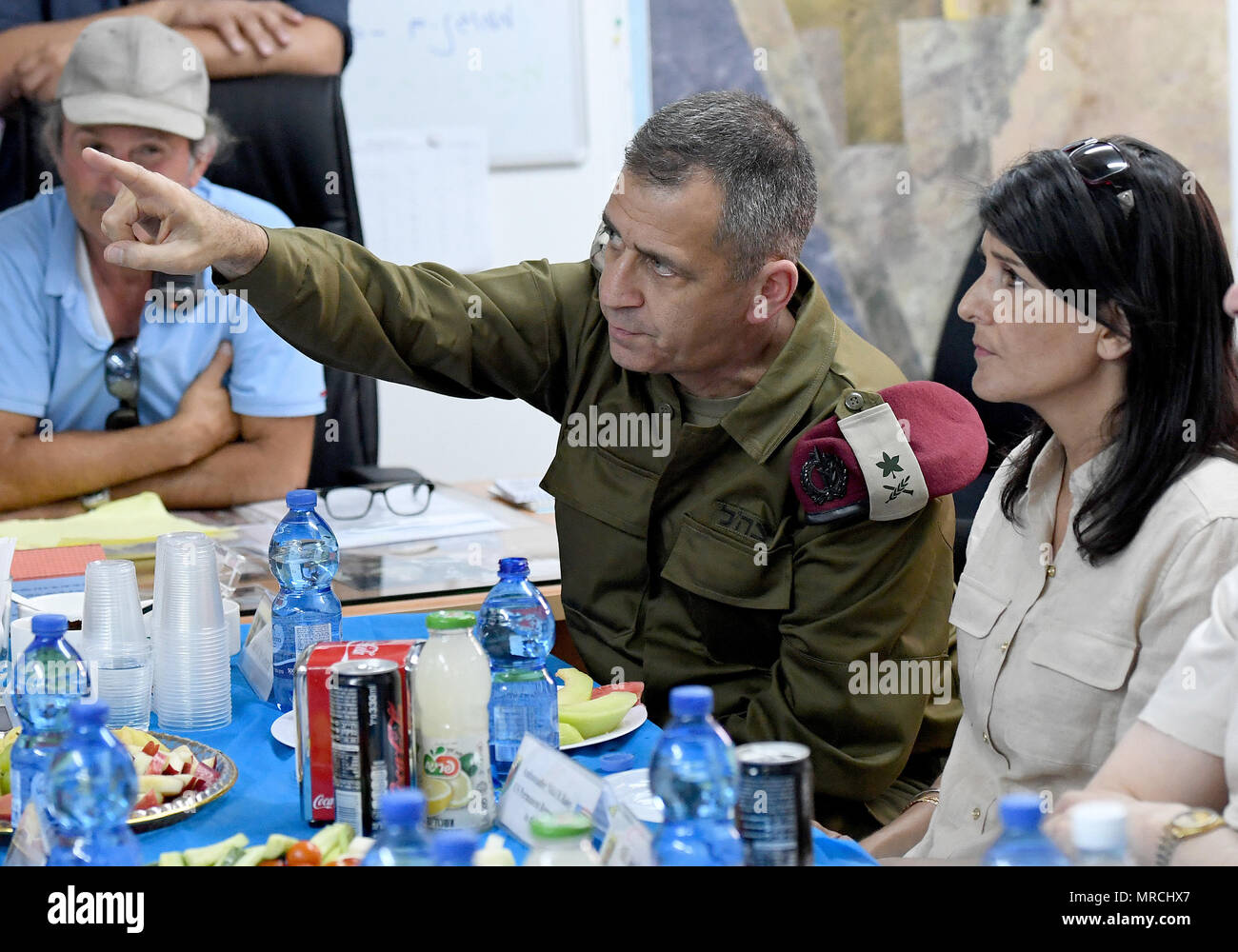 Israel defense forces gaza division hi-res stock photography and images ...
