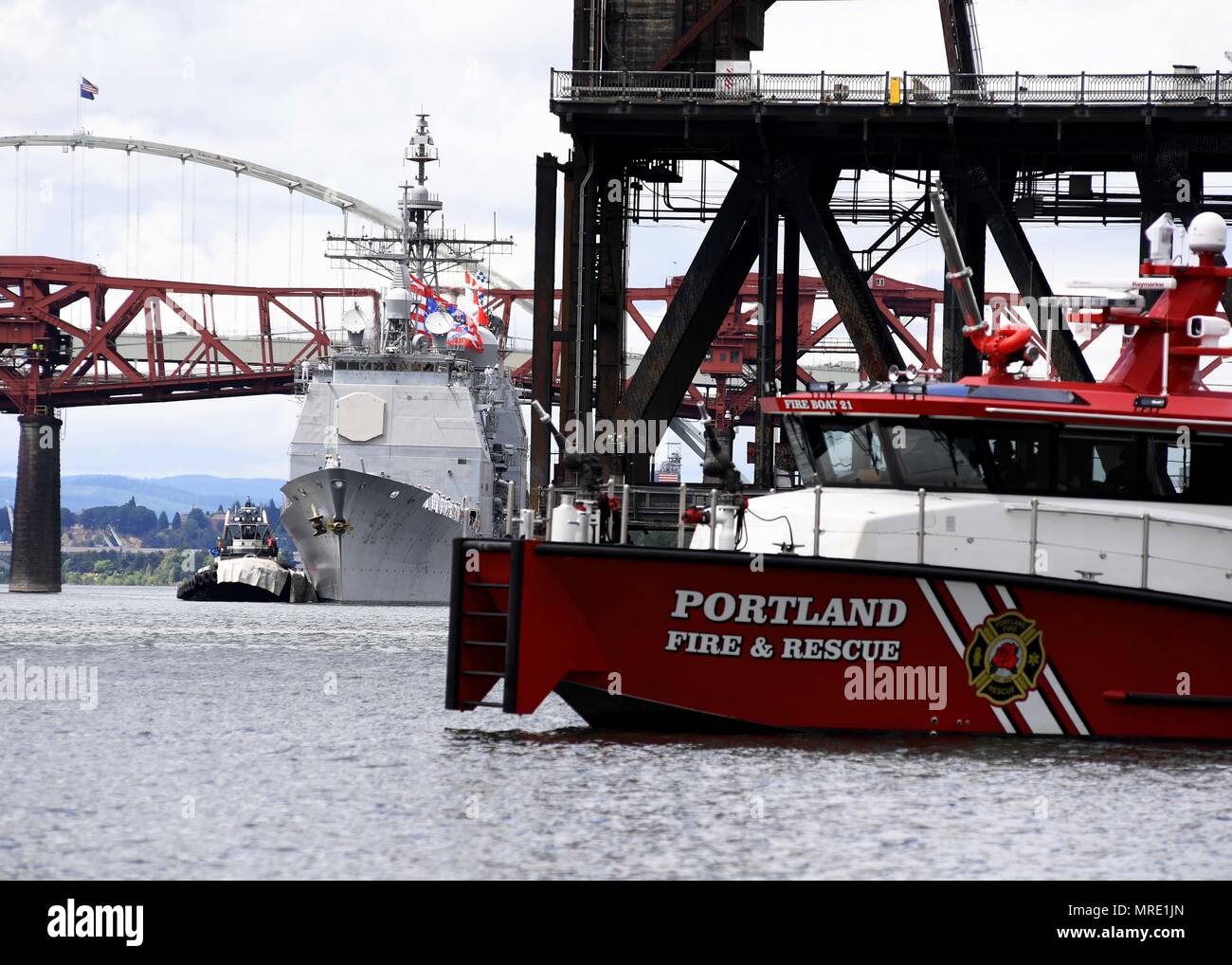 170608-N-WX604-049 PORTLAND, Ore. (June 8, 2017) The Ticonderoga-class ...
