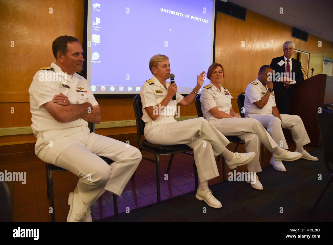 Gary tyson hi-res stock photography and images - Alamy