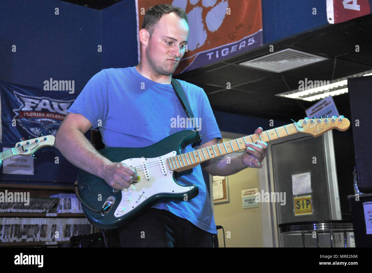 Lynyrd skynyrd freebird hi-res stock photography and images - Alamy