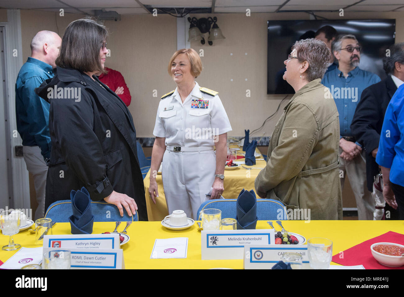 170609-N-ZP059-030 PORTLAND Ore., (June 9, 2017) – Navy Chief of ...