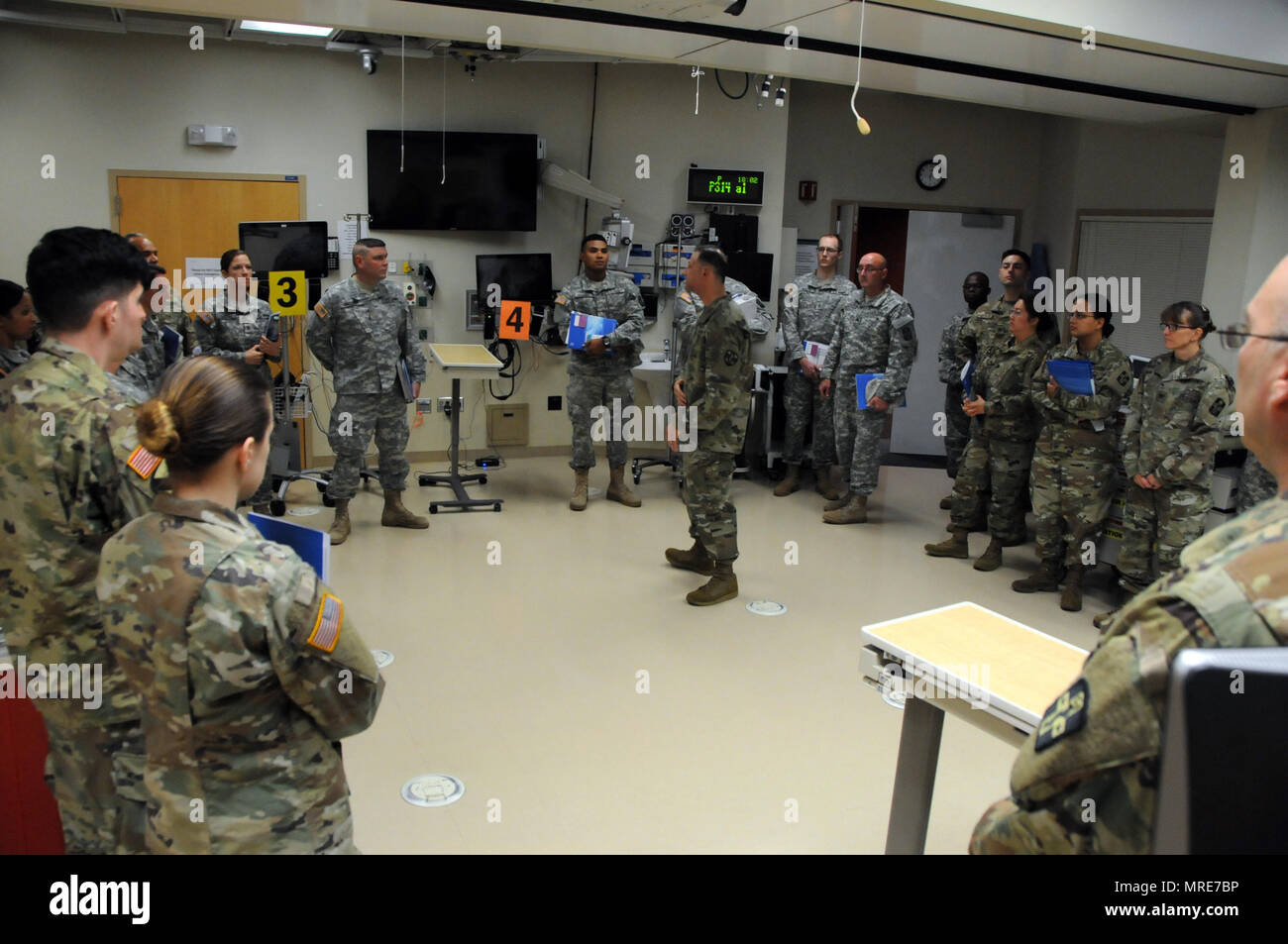 Unit deployment pro hi-res stock photography and images - Alamy