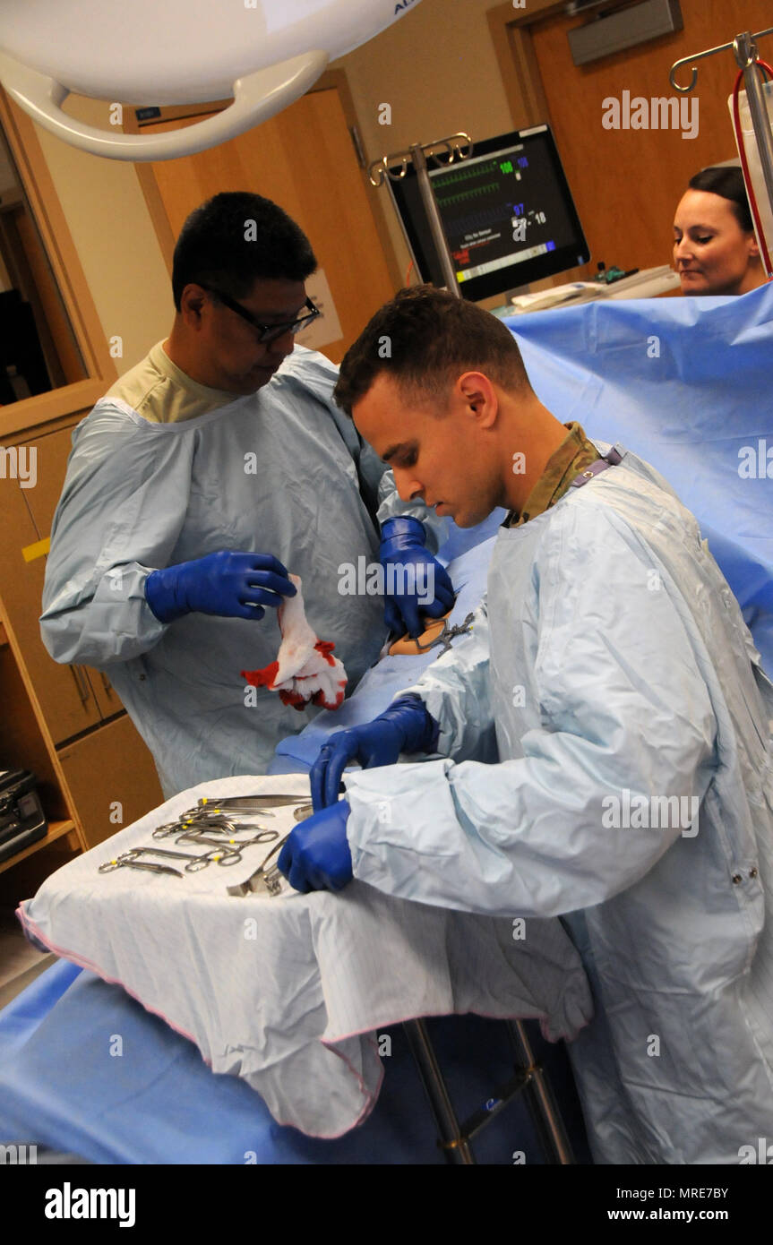 Soldiers assigned to the 807th Medical Command’s 228th Combat Support ...