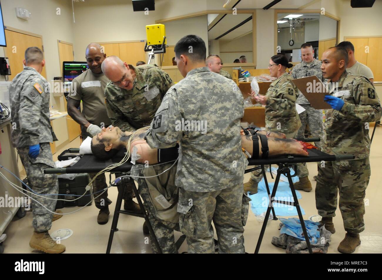 Soldiers assigned to the 807th Medical Command’s 228th Combat Support ...