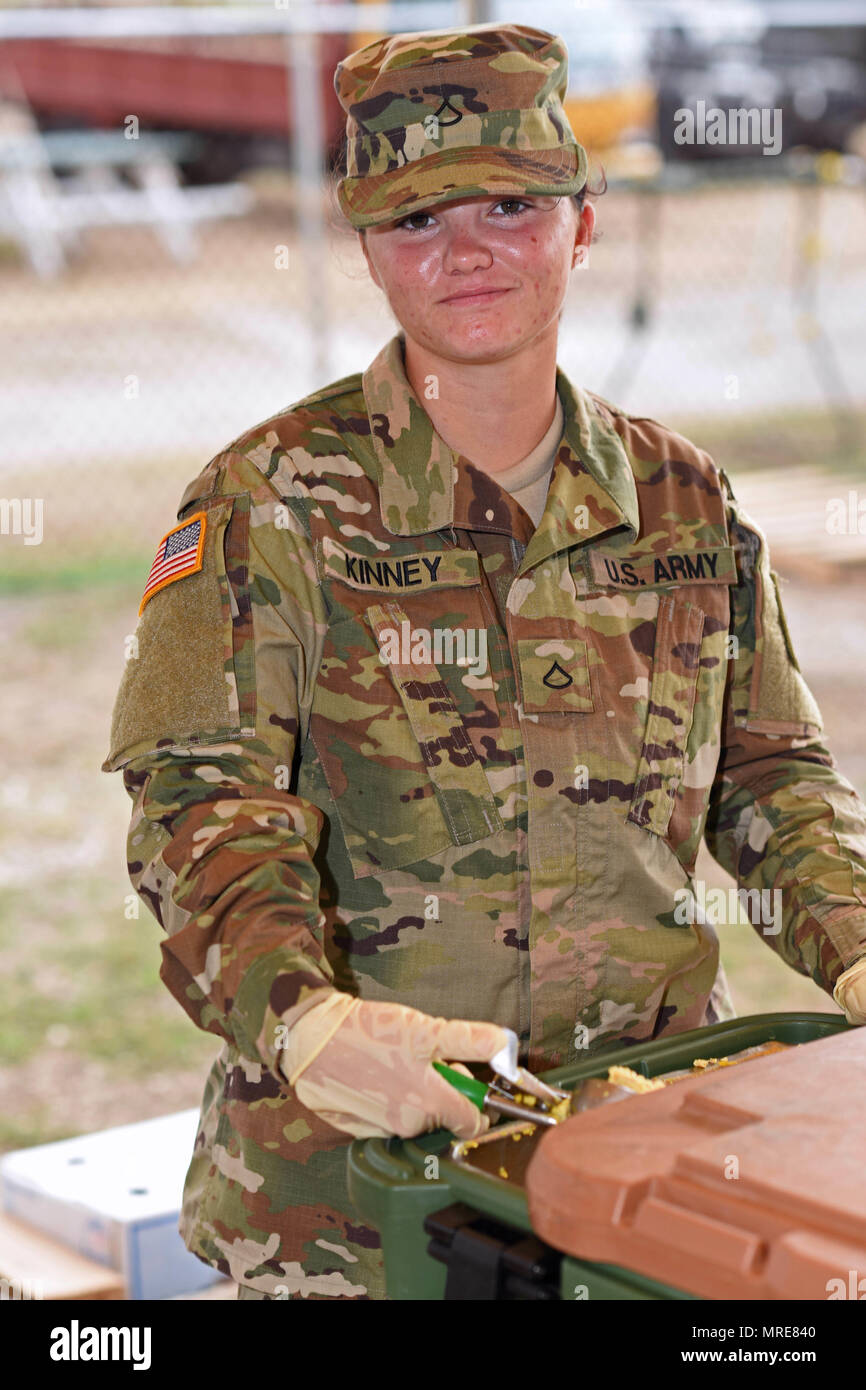 Louisiana Army National Guard Pfc. Jennifer Kinney, a cook assigned to ...
