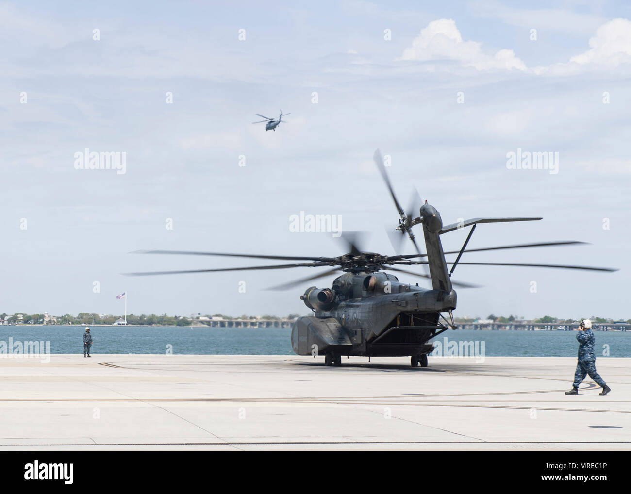 (April 13, 2017) An MH-53E Sea Dragon helicopter assigned to “Vanguard ...