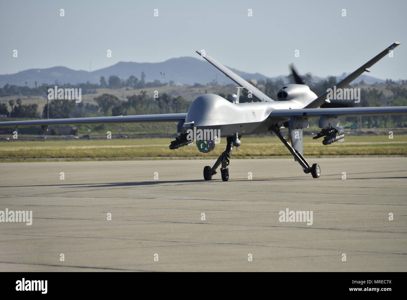 Remotely piloted aircraft mq 9 reaper march afb touch go flightl hi-res ...