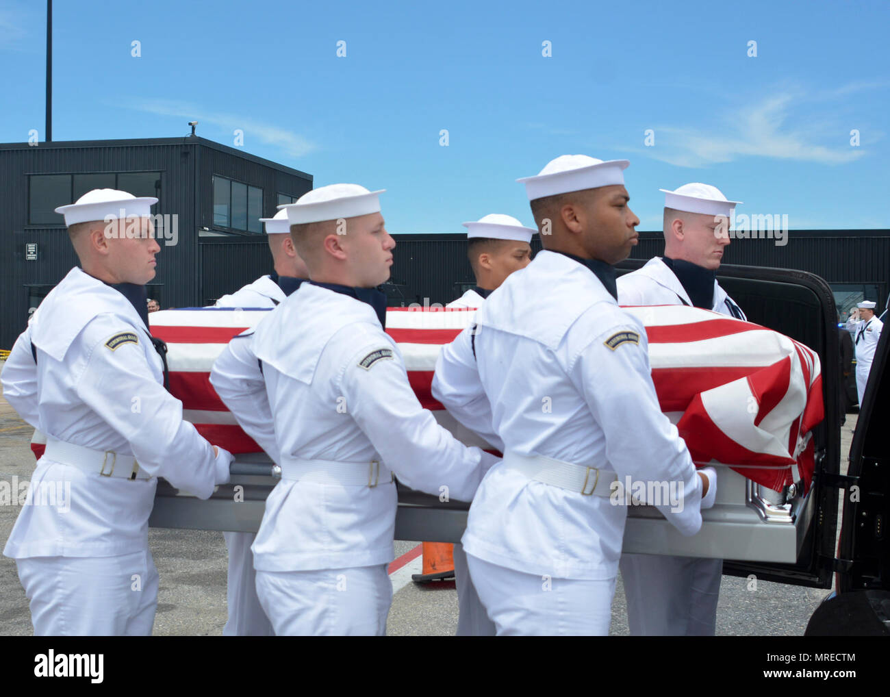 170608-N-BX824-099 BALTIMORE (June 8, 2017) Sailors assigned to the U.S ...
