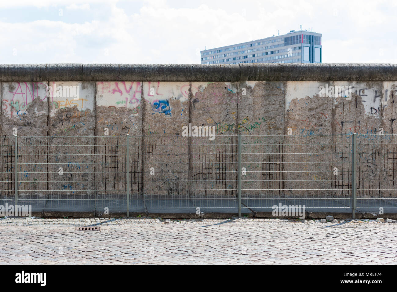 Symbol of oppression hi-res stock photography and images - Alamy