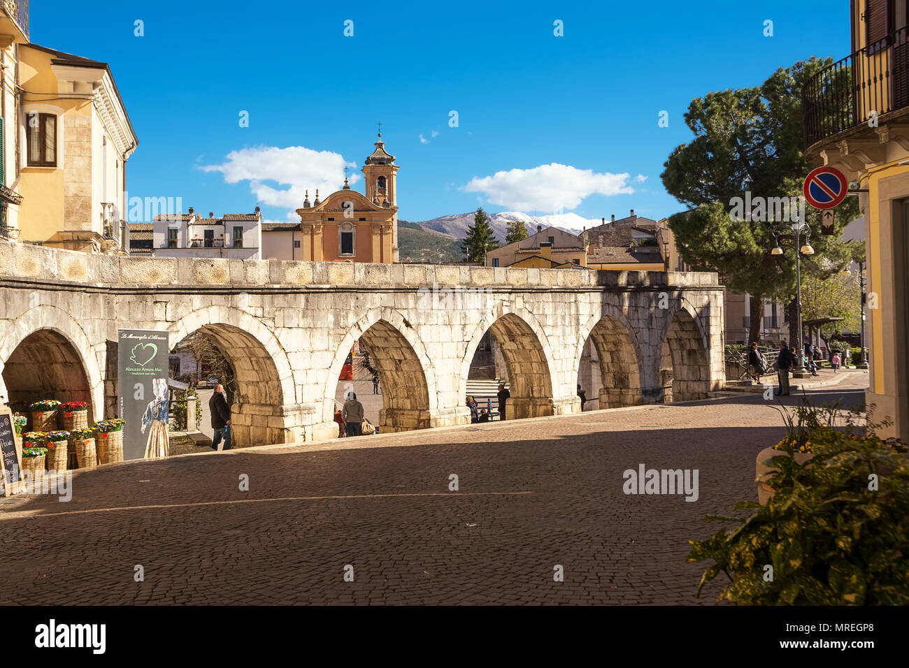 Sulmona italy hi-res stock photography and images - Alamy