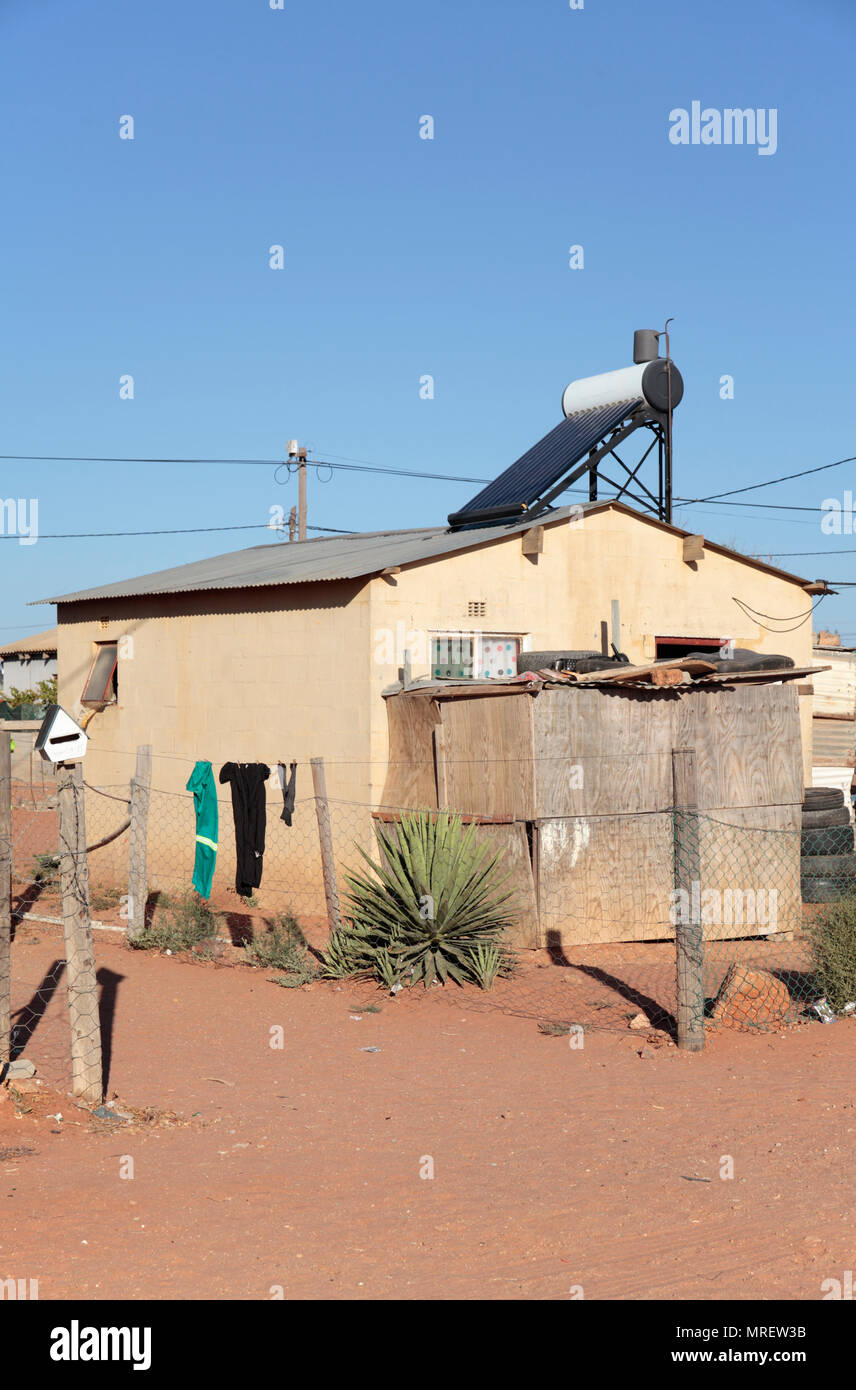 Informal settlement house south africa hi-res stock photography and ...