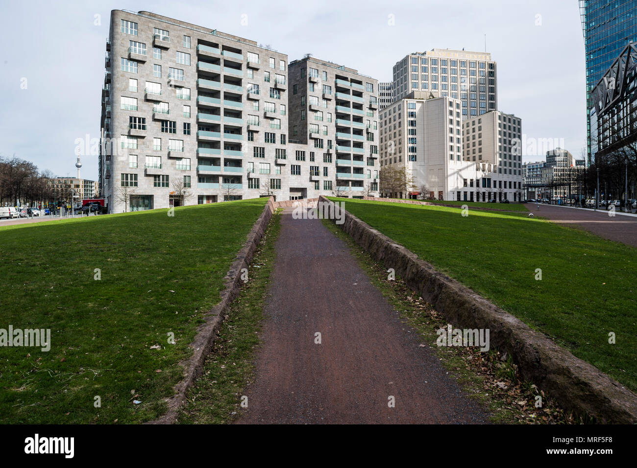 A residential block in the centre of Berlin, Germany Stock Photo - Alamy