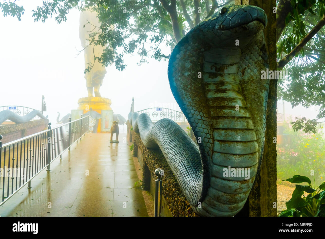 Big snake statue in temple hi-res stock photography and images - Alamy
