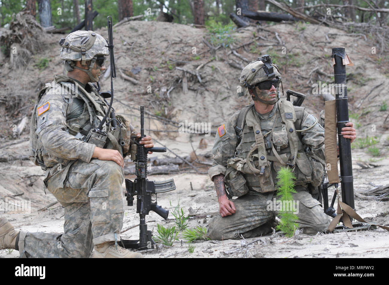 Soldiers from Company B, 1 – 28th Infantry Regiment, prepare mortar ...