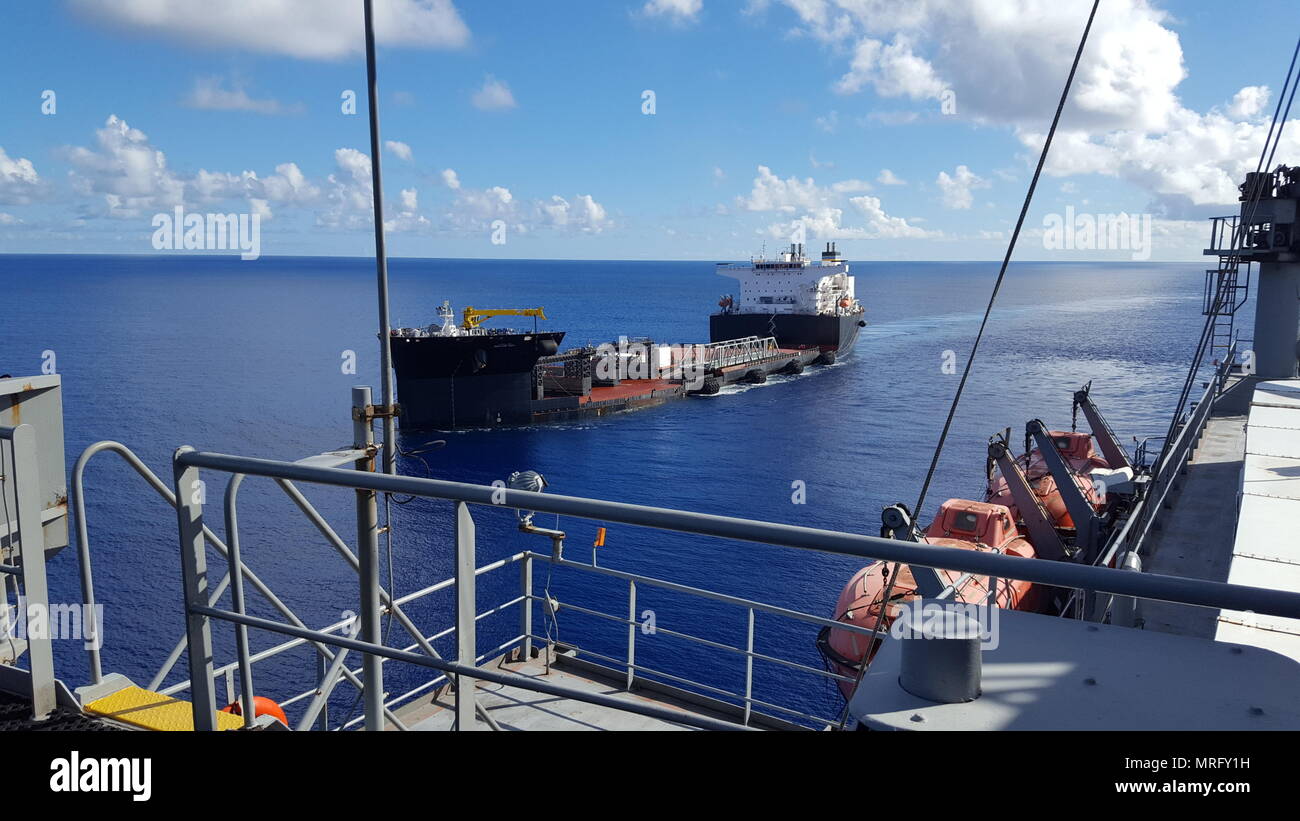 Expeditionary transfer dock hi-res stock photography and images - Alamy