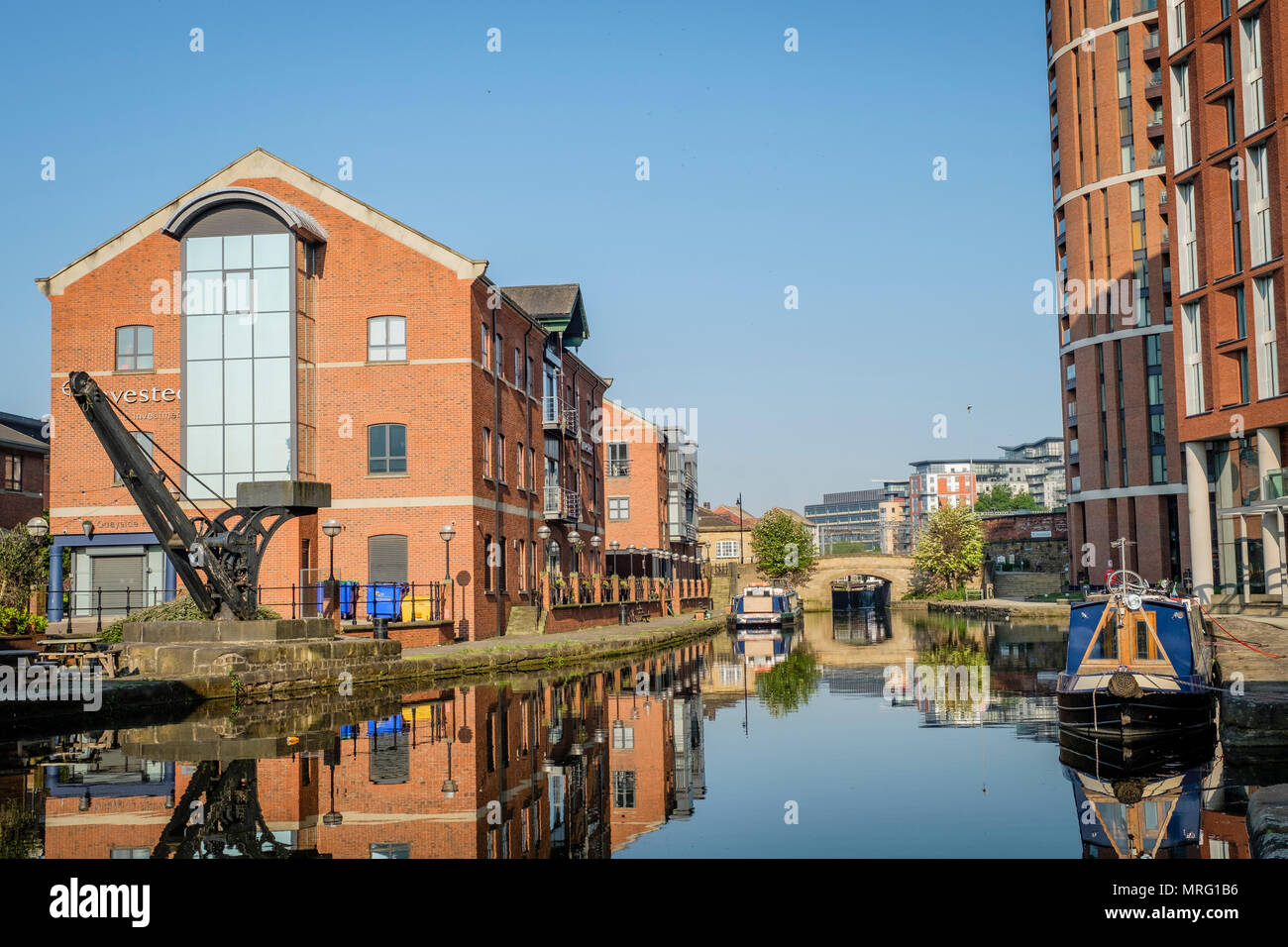 The Leeds Liverpool Canal at Granary Wharf, Leeds, West Yorkshire, UK ...