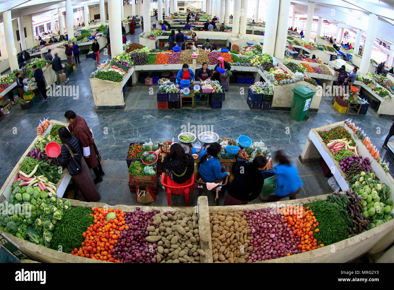 Thimphu weekend market hi-res stock photography and images - Alamy