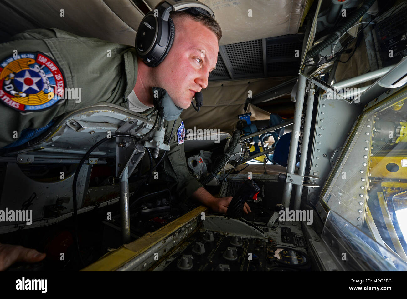 Boom method hi-res stock photography and images - Alamy