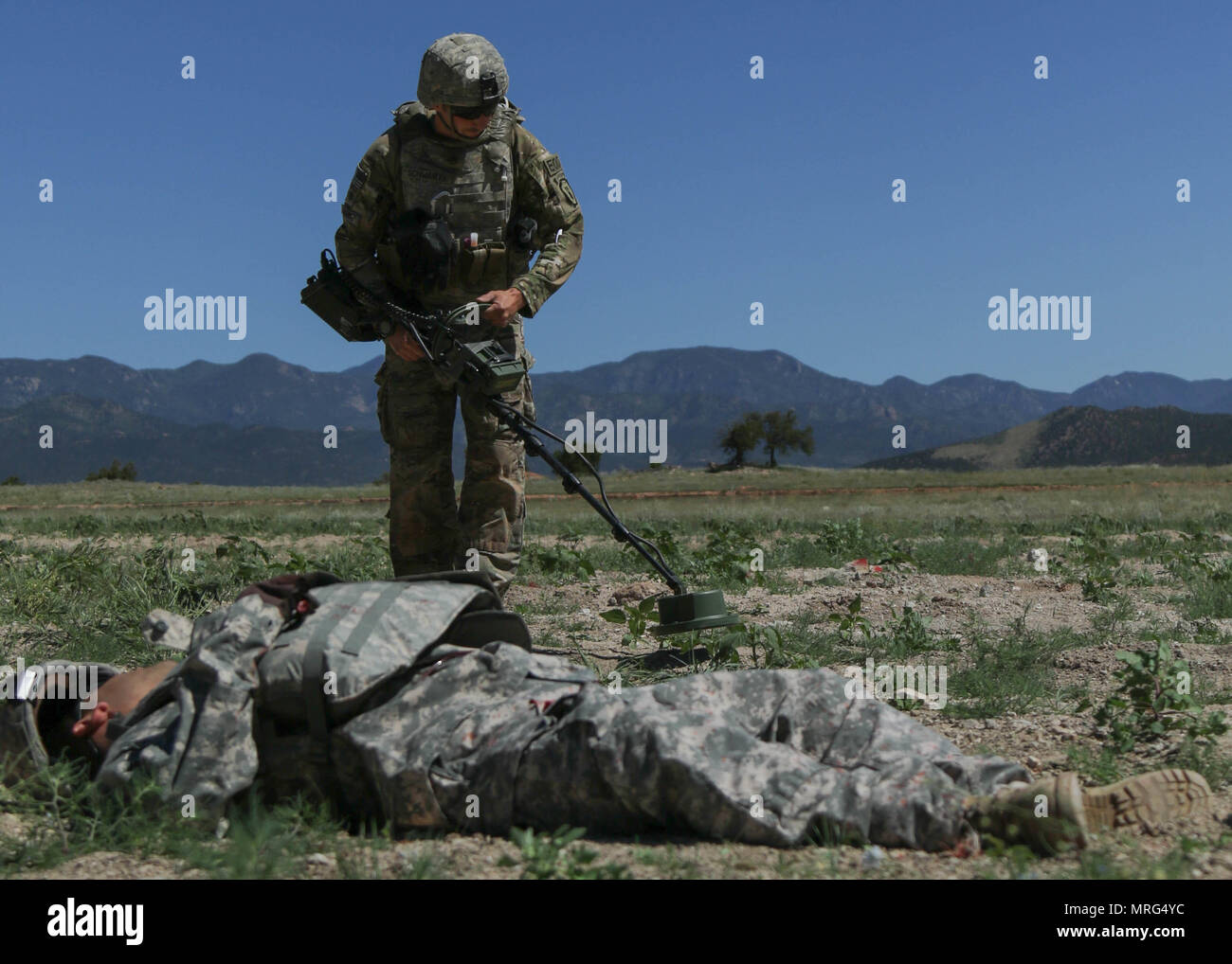 Staff Sgt. Gideon Schwartz, explosive ordnance disposal specialist ...