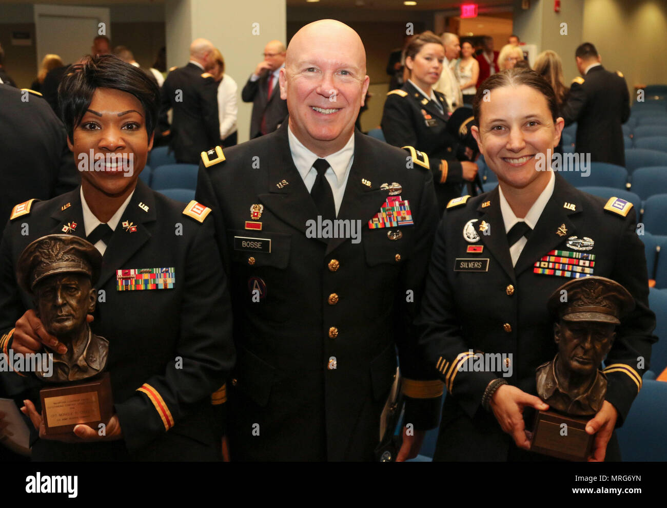 324th expeditionary signal hi-res stock photography and images - Alamy