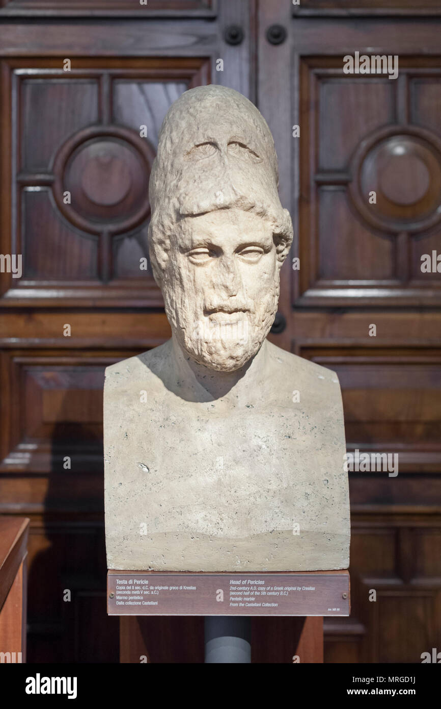 Bust of pericles hi-res stock photography and images - Alamy