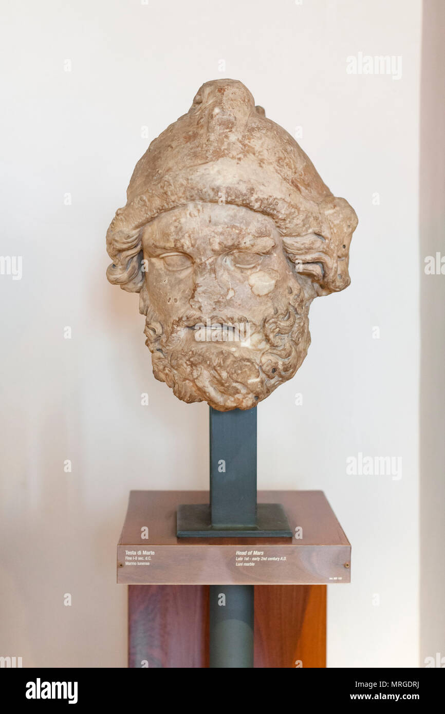 Sculpture of mars hi-res stock photography and images - Alamy