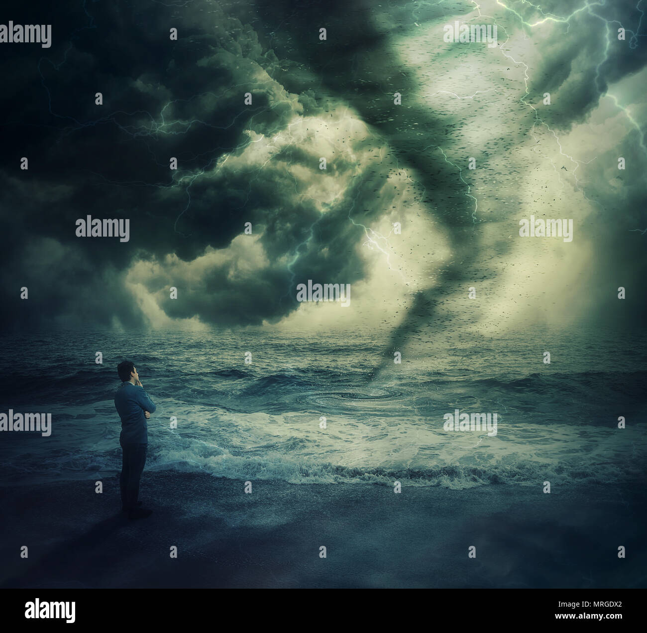 Tornado causing damage hi-res stock photography and images - Alamy