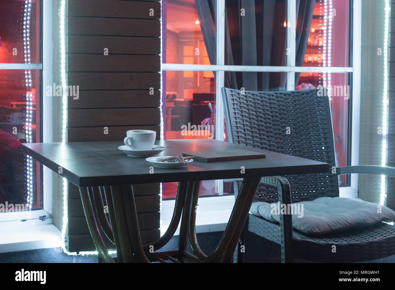 People lounge bar design hi-res stock photography and images - Alamy