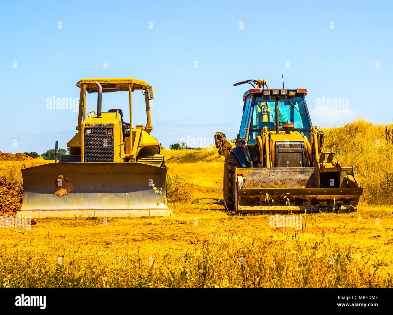 Two Heavy Duty Bulldozer & Scraper Stock Photo - Alamy
