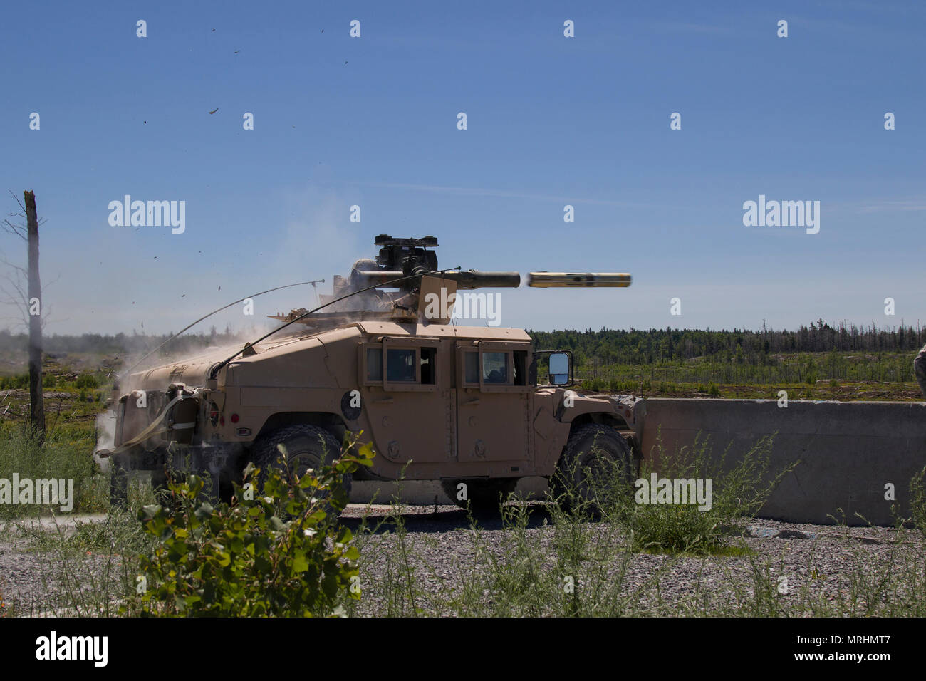 U.S. Soldiers with Bravo Troop, 1st Squadron, 172nd Cavalry Regiment ...
