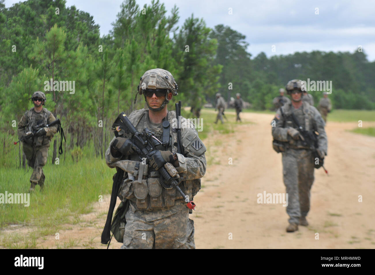 Georgia National Guard Soldiers from Company A, 3-121st Infantry ...