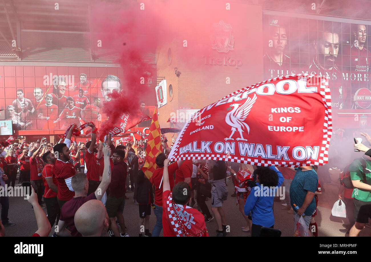 Liverpool fans arrive to watch the UEFA Champions League Final between ...