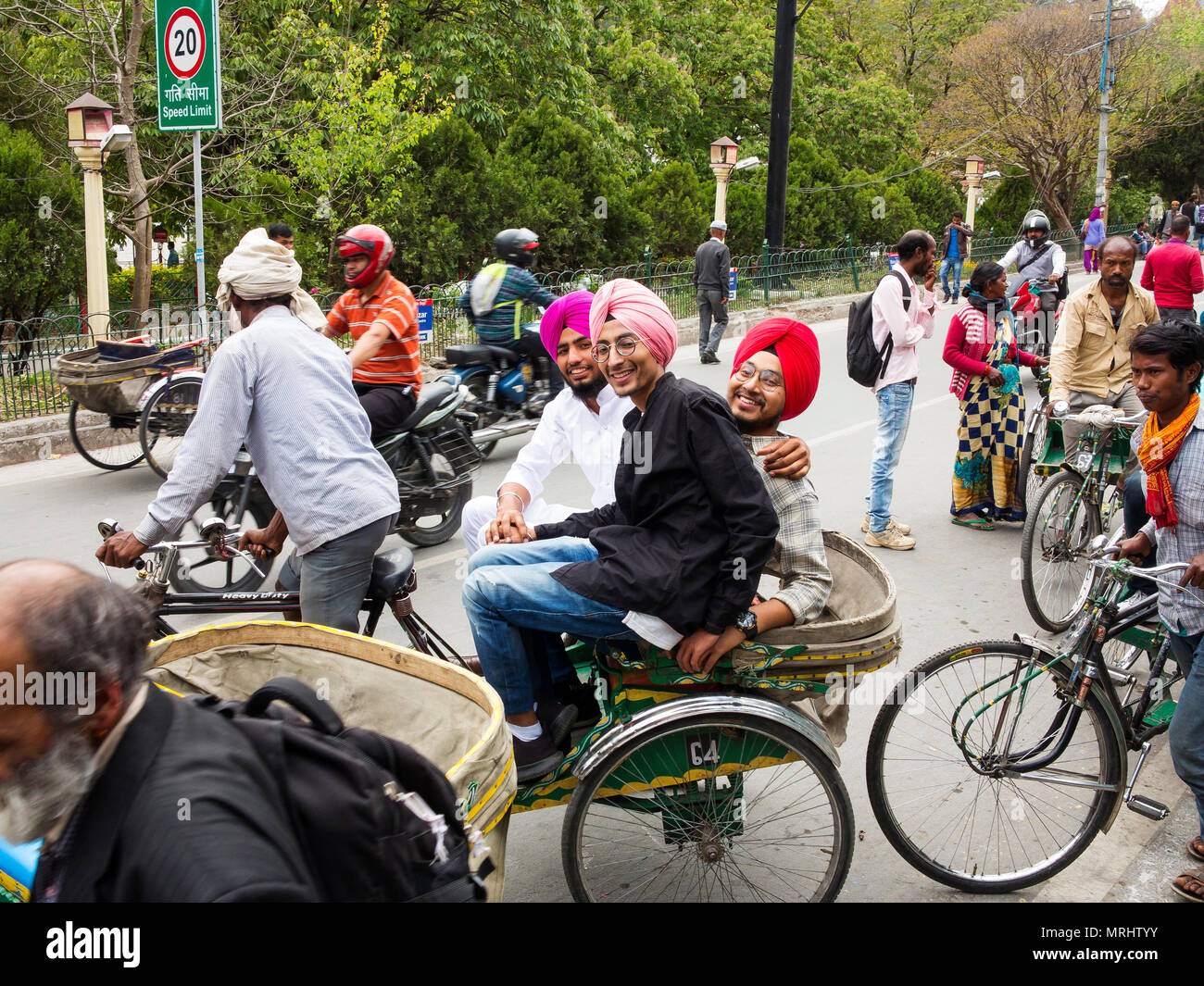 Indian with tourban hi-res stock photography and images - Alamy