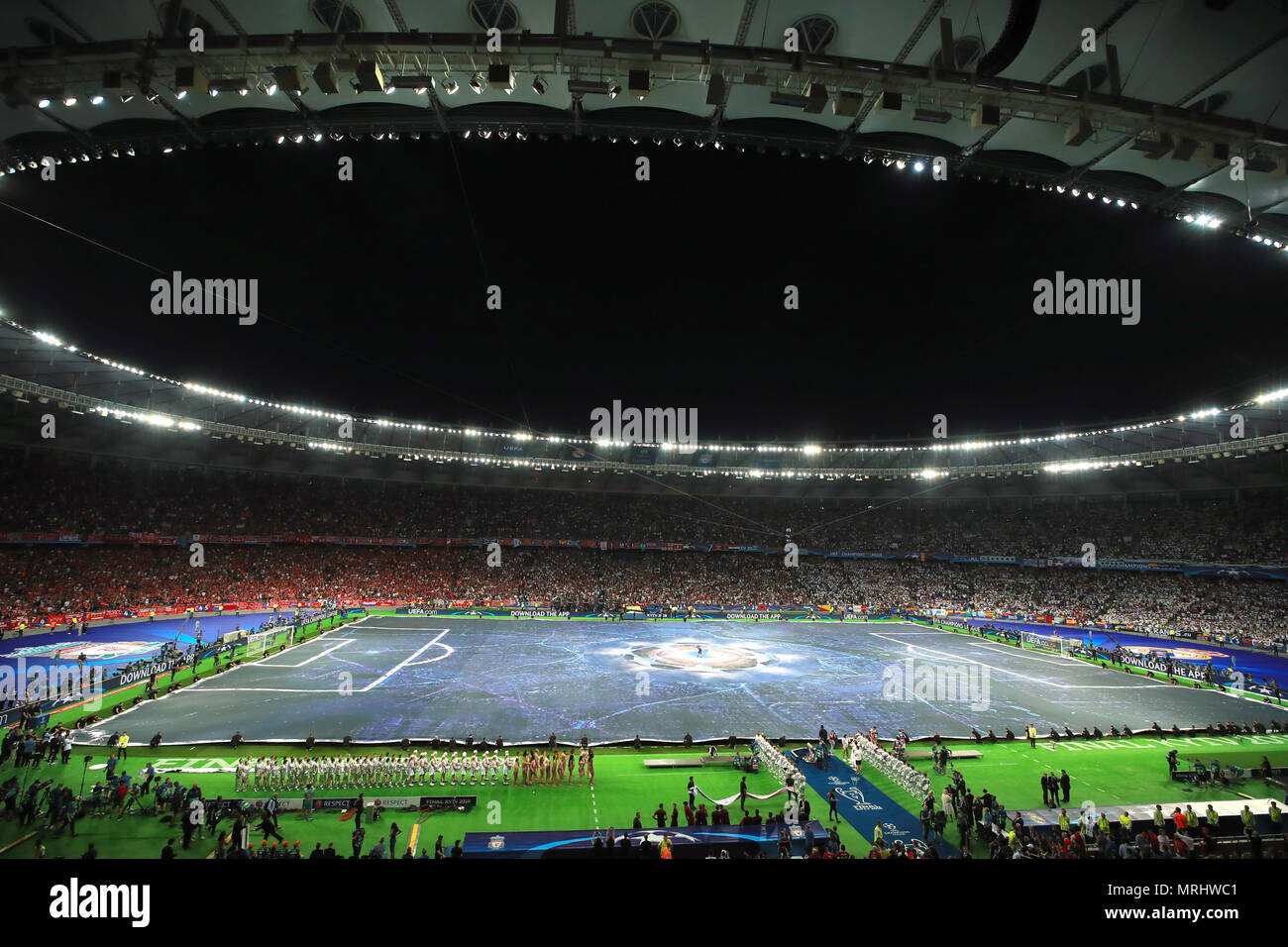 Picth hi-res stock photography and images - Alamy