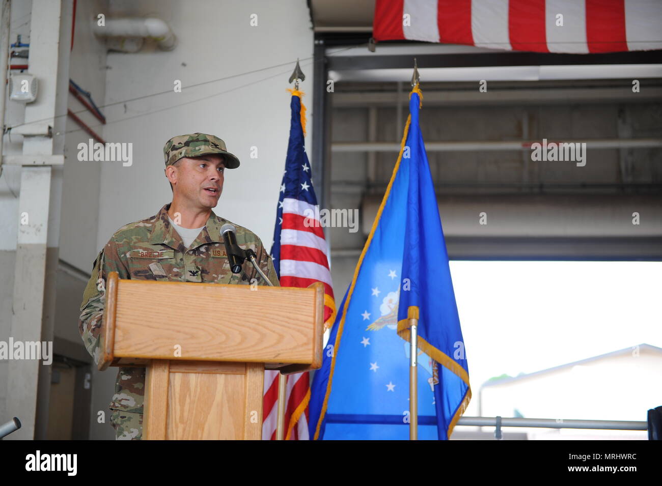 Lt. Col. Tracey Iverson takes command of the 1st Special Operations ...