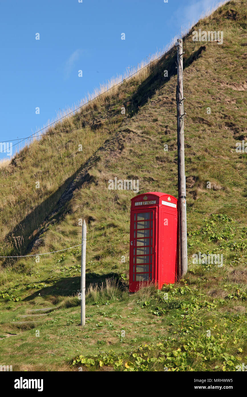 Red phone booth one famous hi-res stock photography and images - Alamy