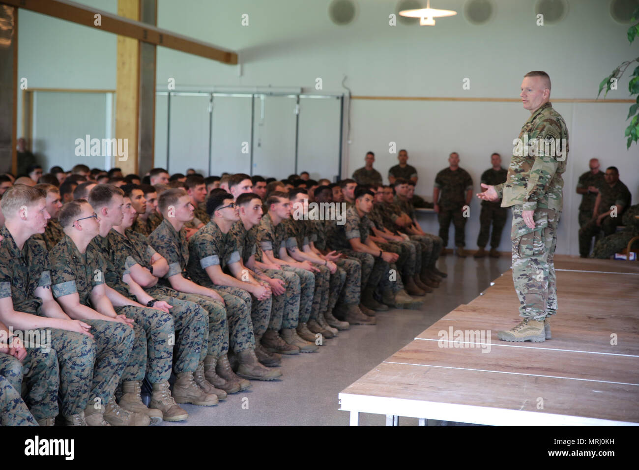 Army Command Sgt. Maj. John Wayne Troxell, the Senior Enlisted Advisor ...