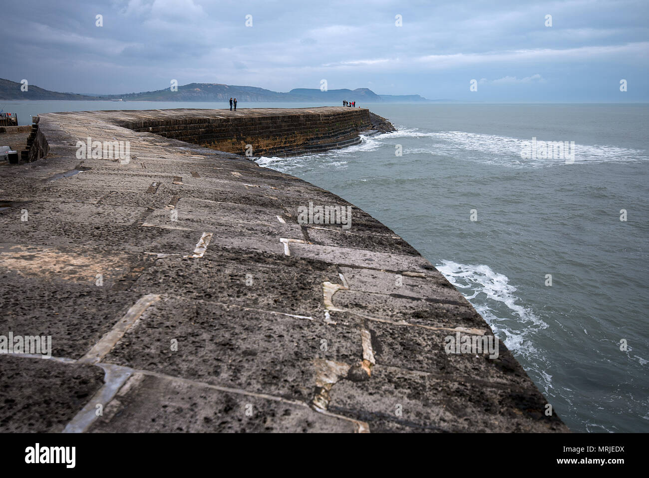 Wiggly line hi-res stock photography and images - Alamy