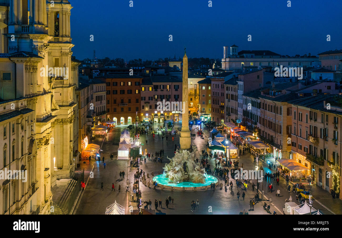 Piazza navona in rome hi-res stock photography and images - Alamy