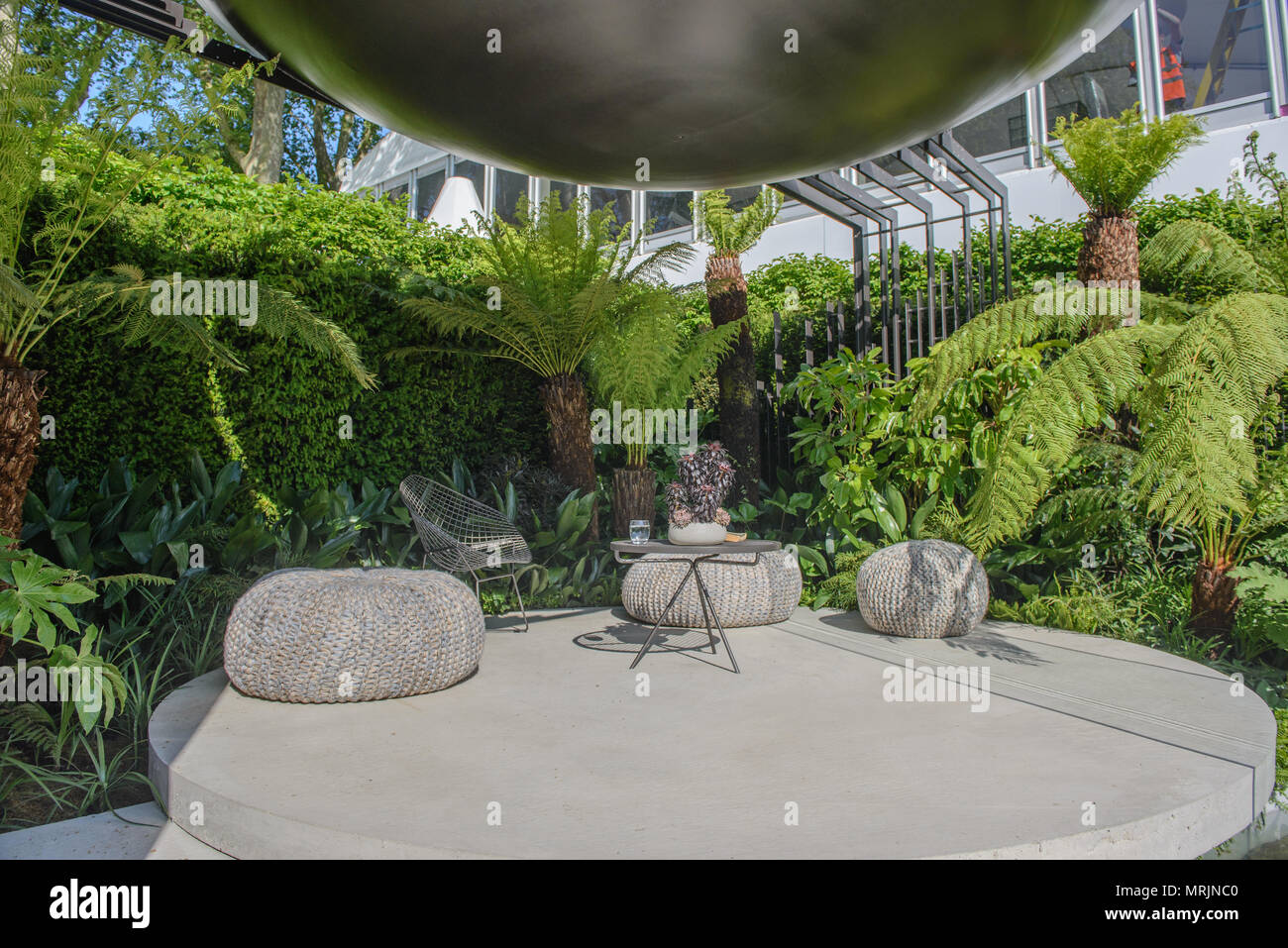 The VTB Capital Garden brings together original music, ballet, garden ...