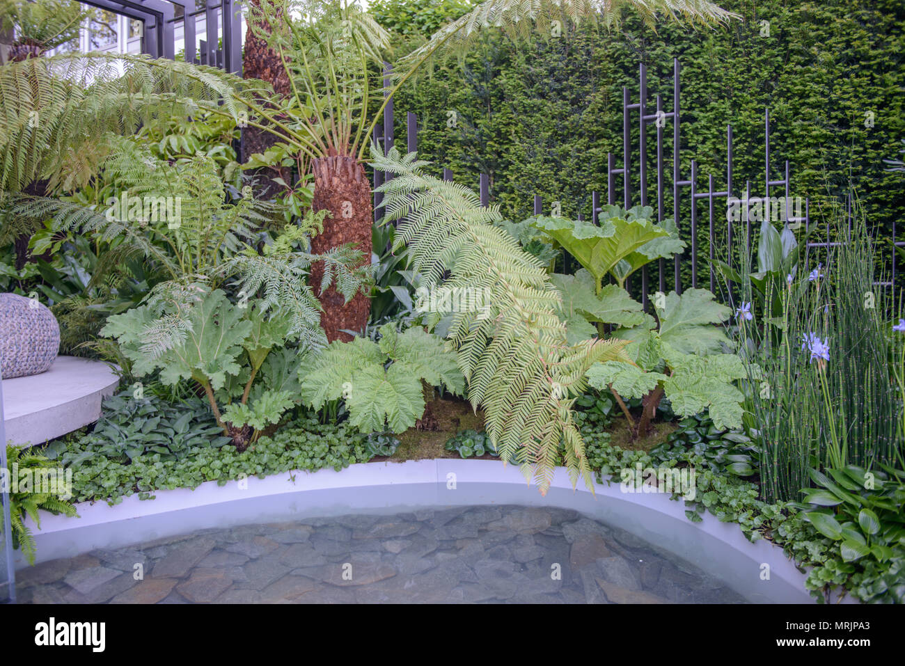 The VTB Capital Garden brings together original music, ballet, garden ...