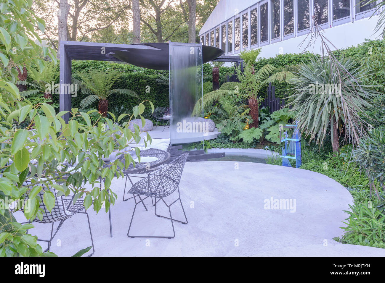 The VTB Capital Garden brings together original music, ballet, garden ...