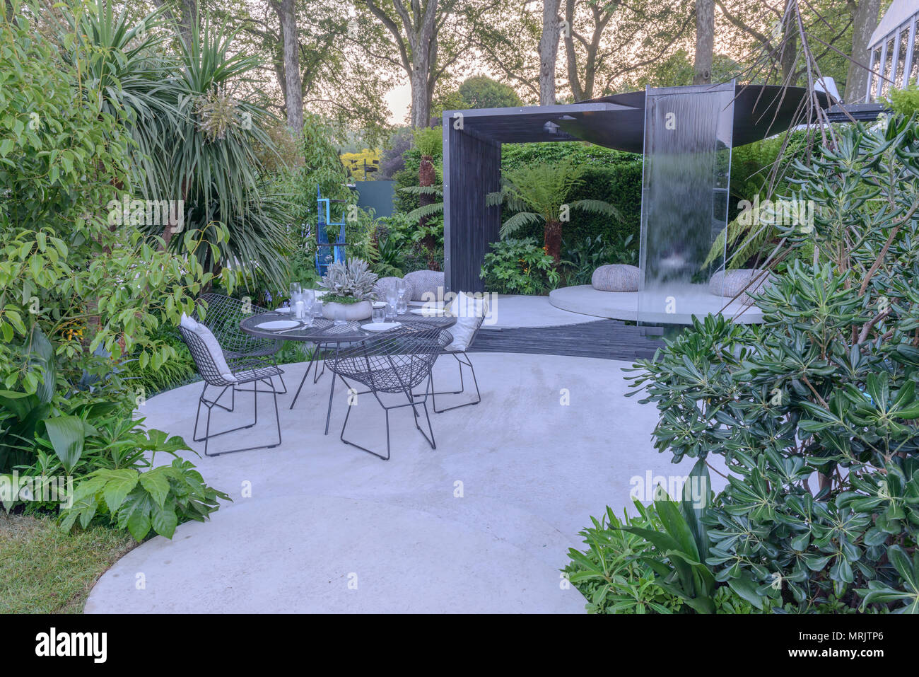 The VTB Capital Garden brings together original music, ballet, garden ...