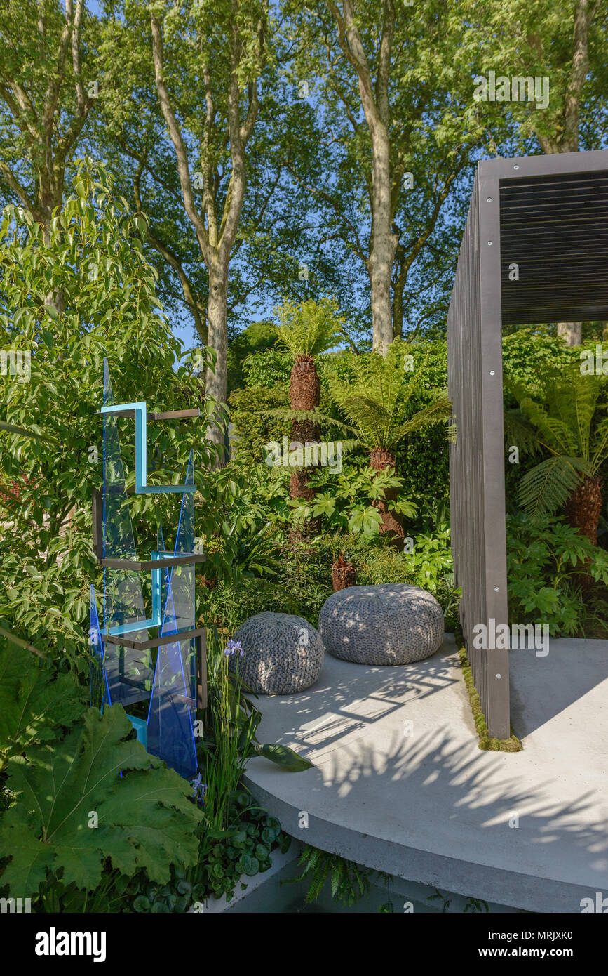 The VTB Capital Garden brings together original music, ballet, garden ...